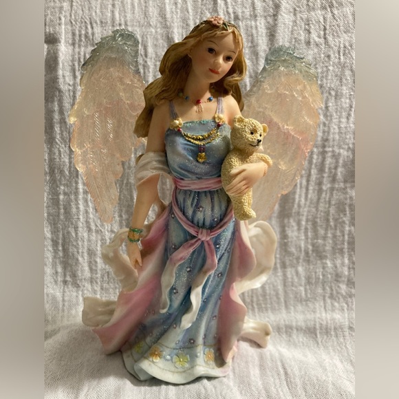 Angels around us. ceramic. figurine | Accents | 204 Munro Angels Around ...